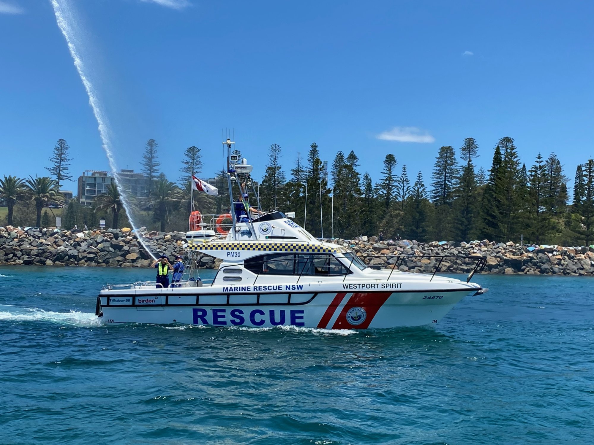 New chapter for first offshore unit rescue vessel - Marine Rescue NSW