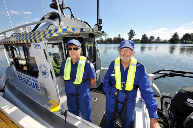 Become a volunteer - Marine Rescue NSW