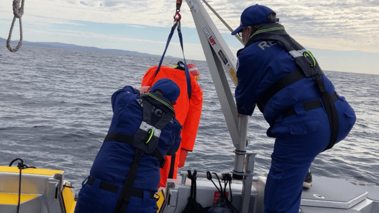 Marine Rescue NSW volunteers sharpen response skills with simulated ...
