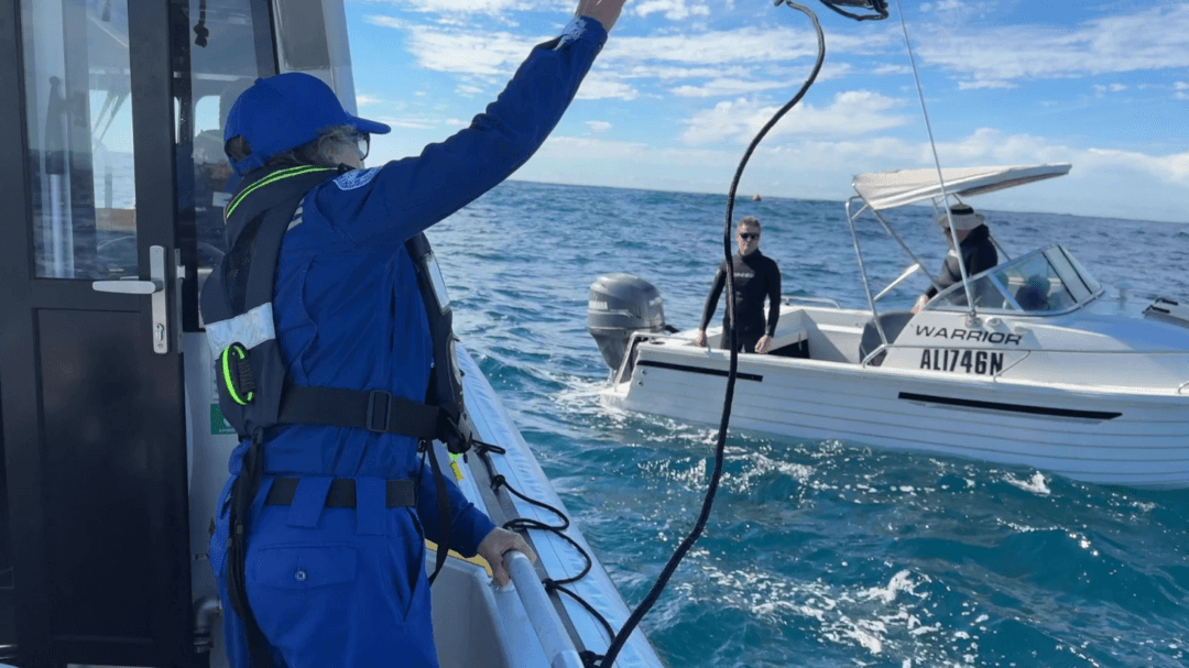 Marine Rescue Woolgoolga crew assists stranded boaters off North ...