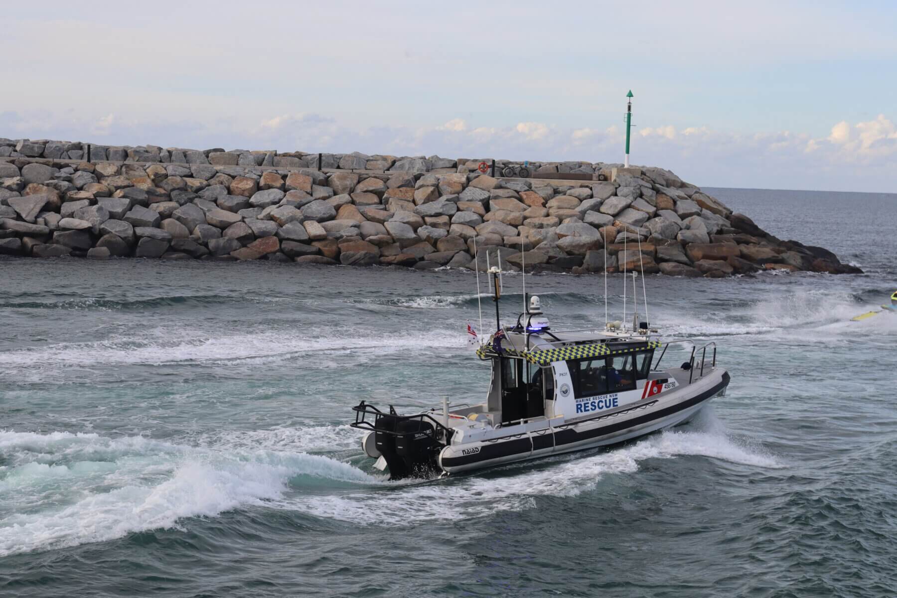 Marine Rescue NSW volunteers respond to almost 250 calls for assistance ...