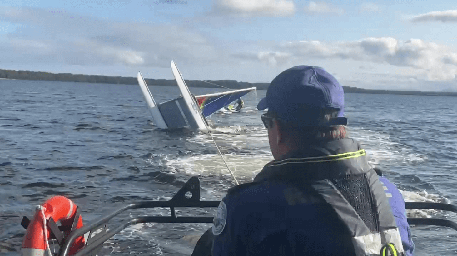 Marine Rescue Sussex Inlet assists capsized catamaran - Marine Rescue NSW