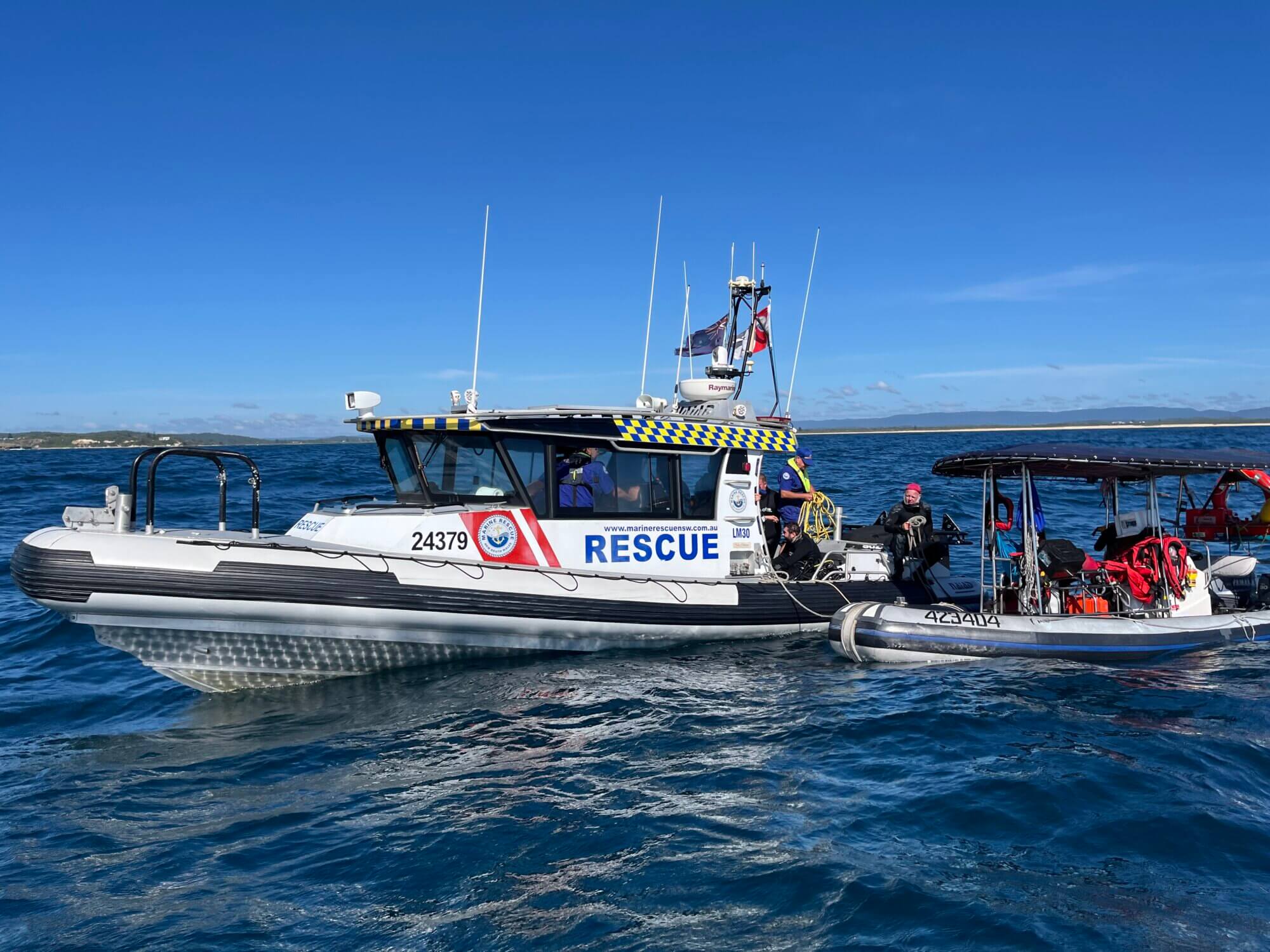 Marine Rescue Lake Macquarie volunteers rescue nine people from vessel ...