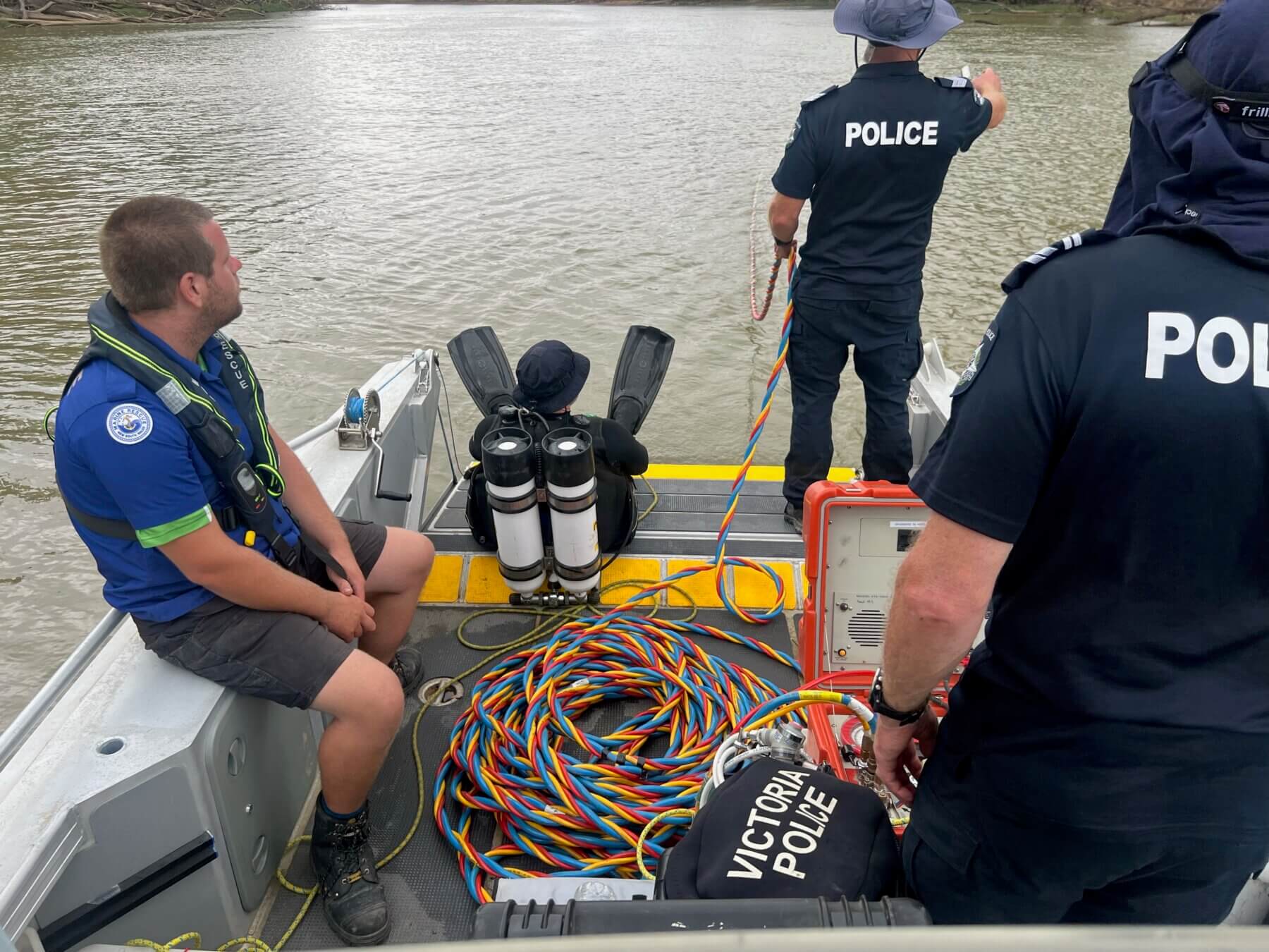 Marine Rescue Moama crews to continue search for missing boater Thursday - Marine Rescue NSW