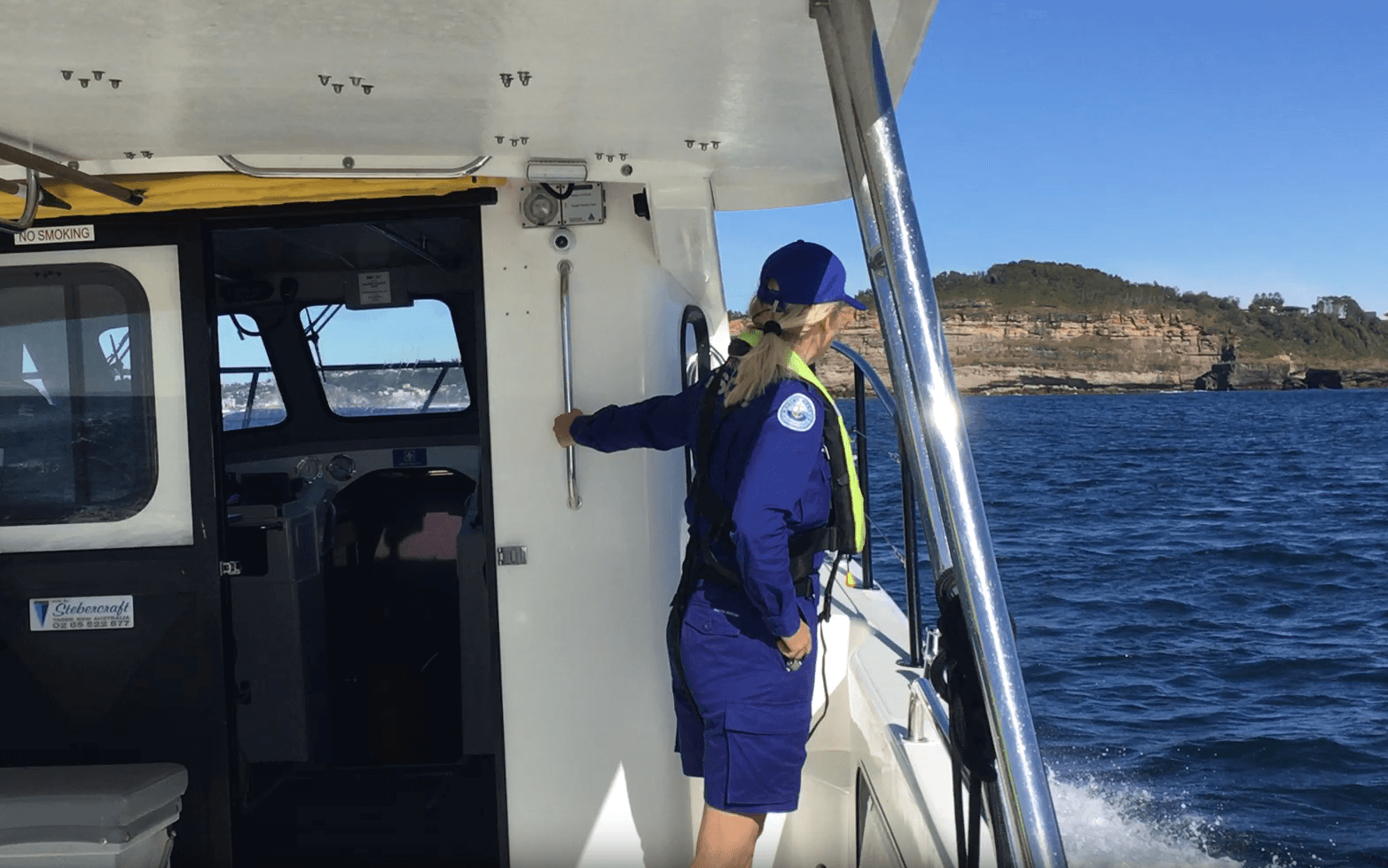 Marine Rescue NSW crews search for missing male at Mona Vale - Marine Rescue NSW