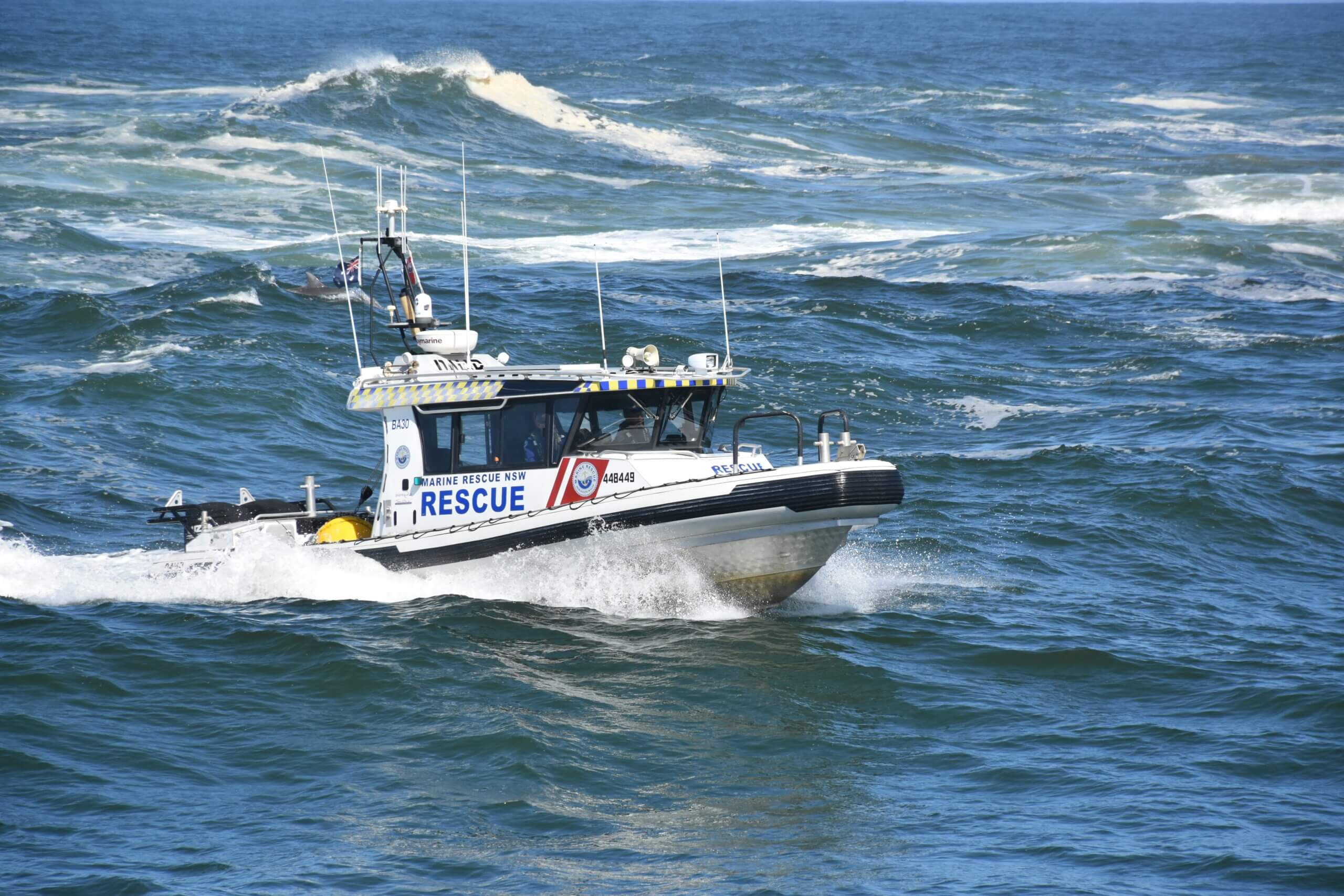 Marine Rescue NSW crews assist multi-agency search for missing diver ...