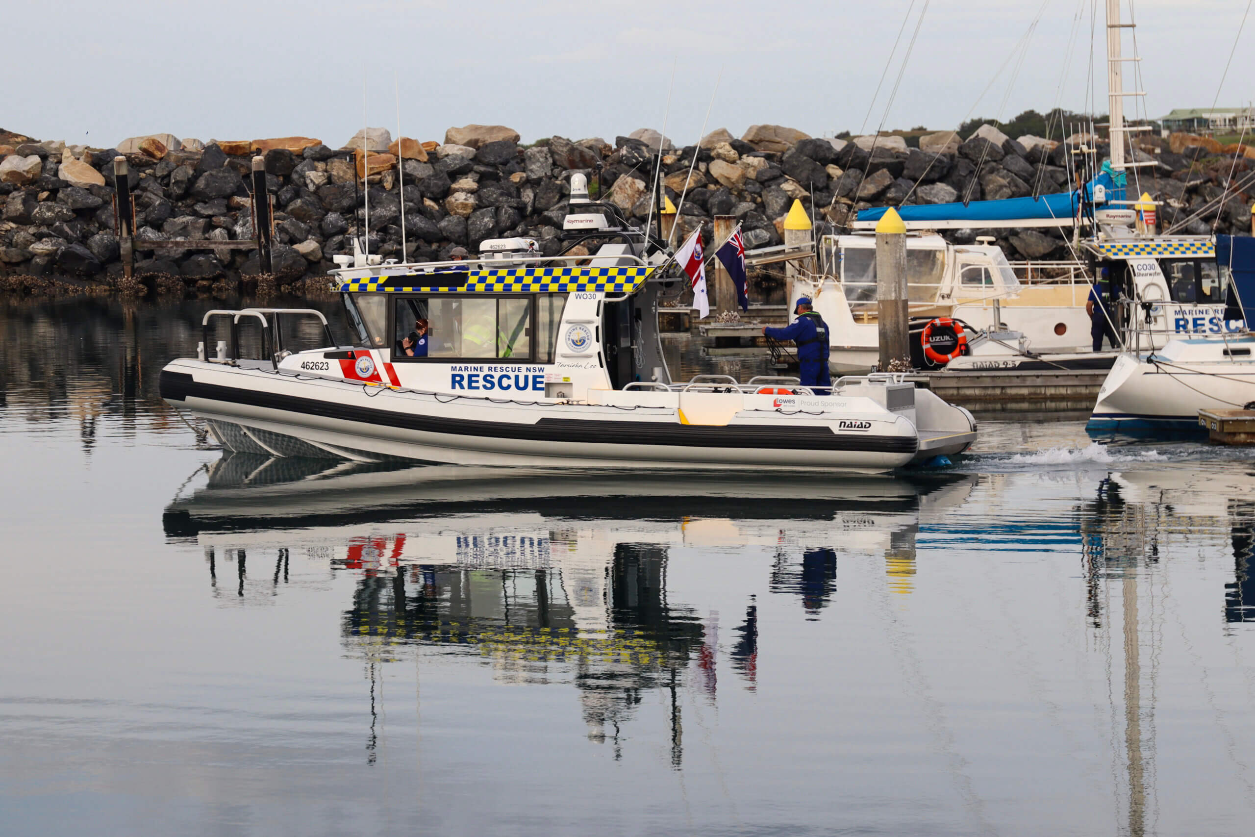 Marine Rescue NSW crews assist multi-agency search for missing diver ...